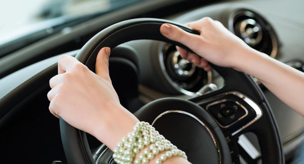 Como fazer um test-drive a um Usado – Motorguia