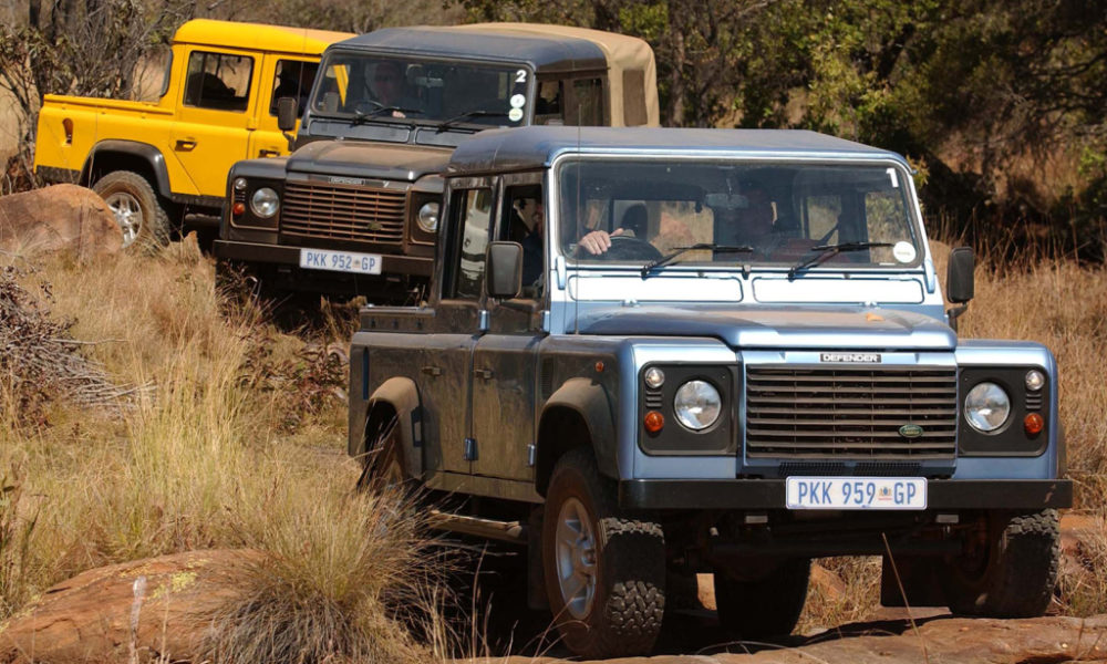 Land Rover Defender 90 TD5 – Nascido para o TT – Motorguia