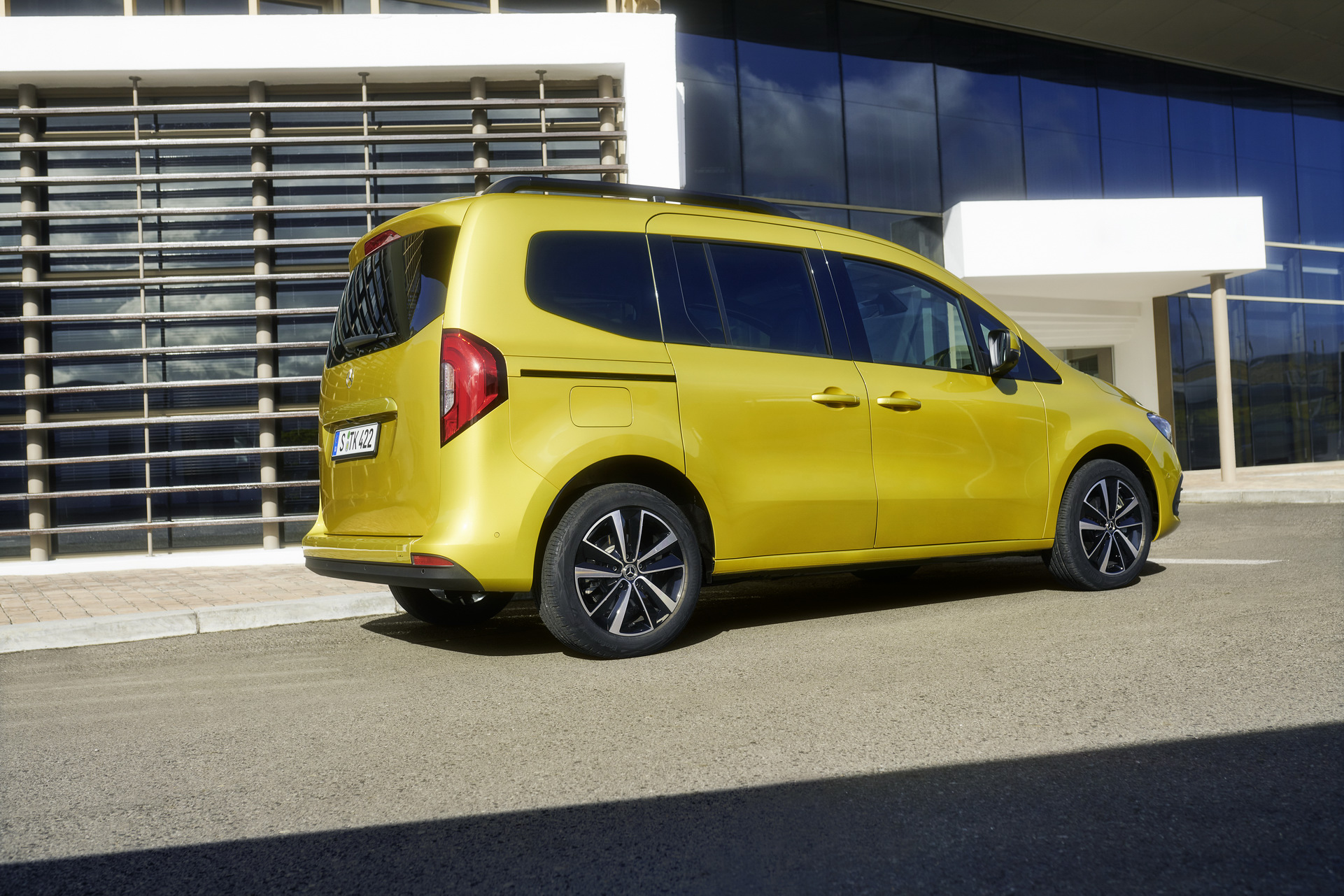 Novo Mercedes-Benz Classe T já tem preços para Portugal – Motorguia