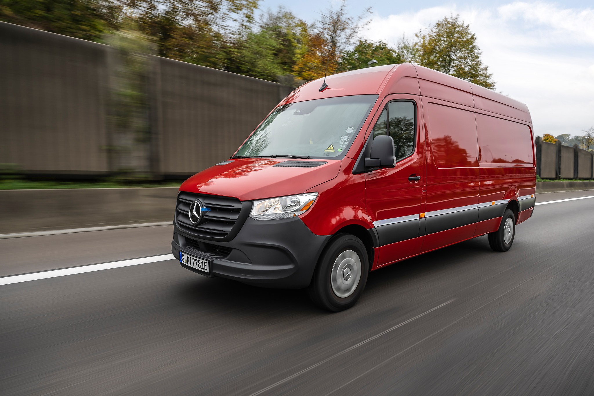 Nova Mercedes eSprinter promete 475 km de autonomia – Motorguia